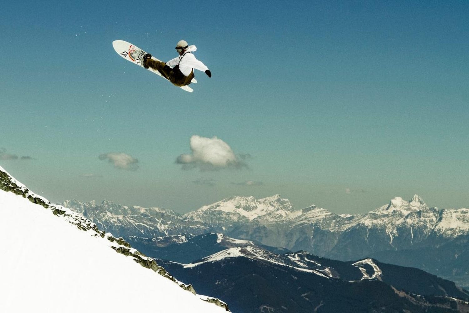 Nitro Snowboards’ BOOM!: Camp Good Times spring *video*