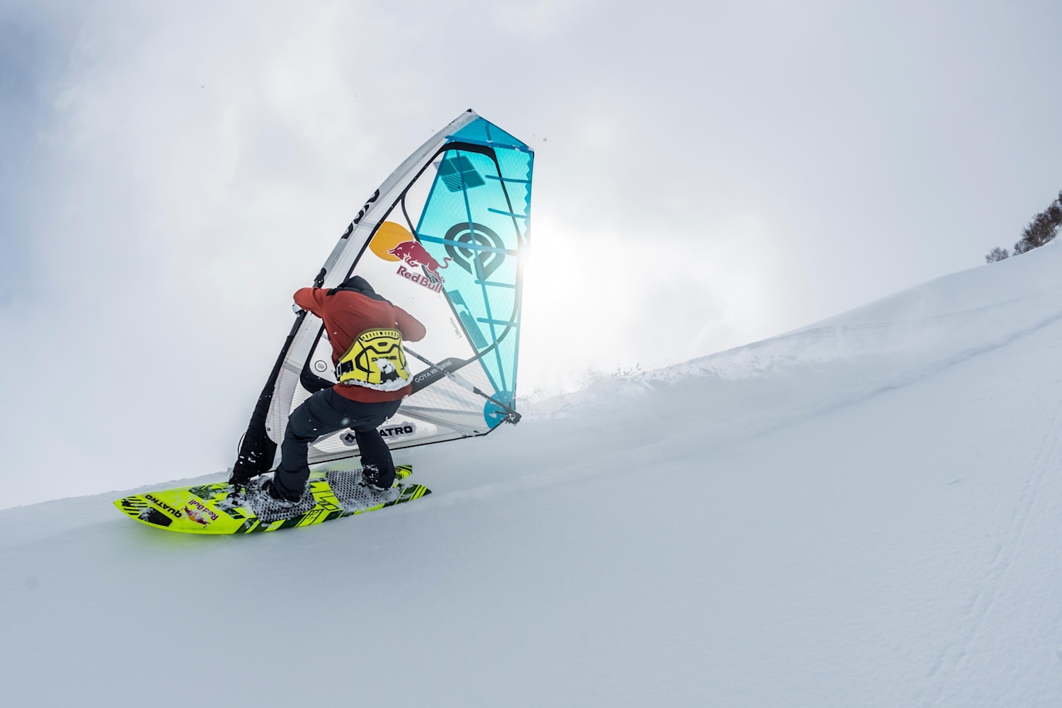 Levi Siver: Windsurfing on snow in Japan *video*