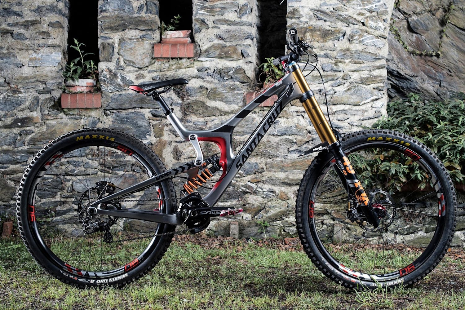 Luca Shaw Santa Cruz 29er V10 MTB bici
