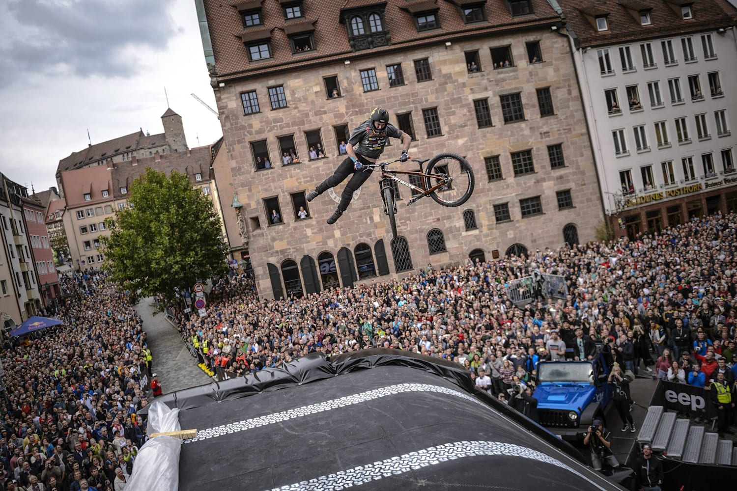 Rogatkin à 1440° au Red Bull District Ride 2017 - Vidéo