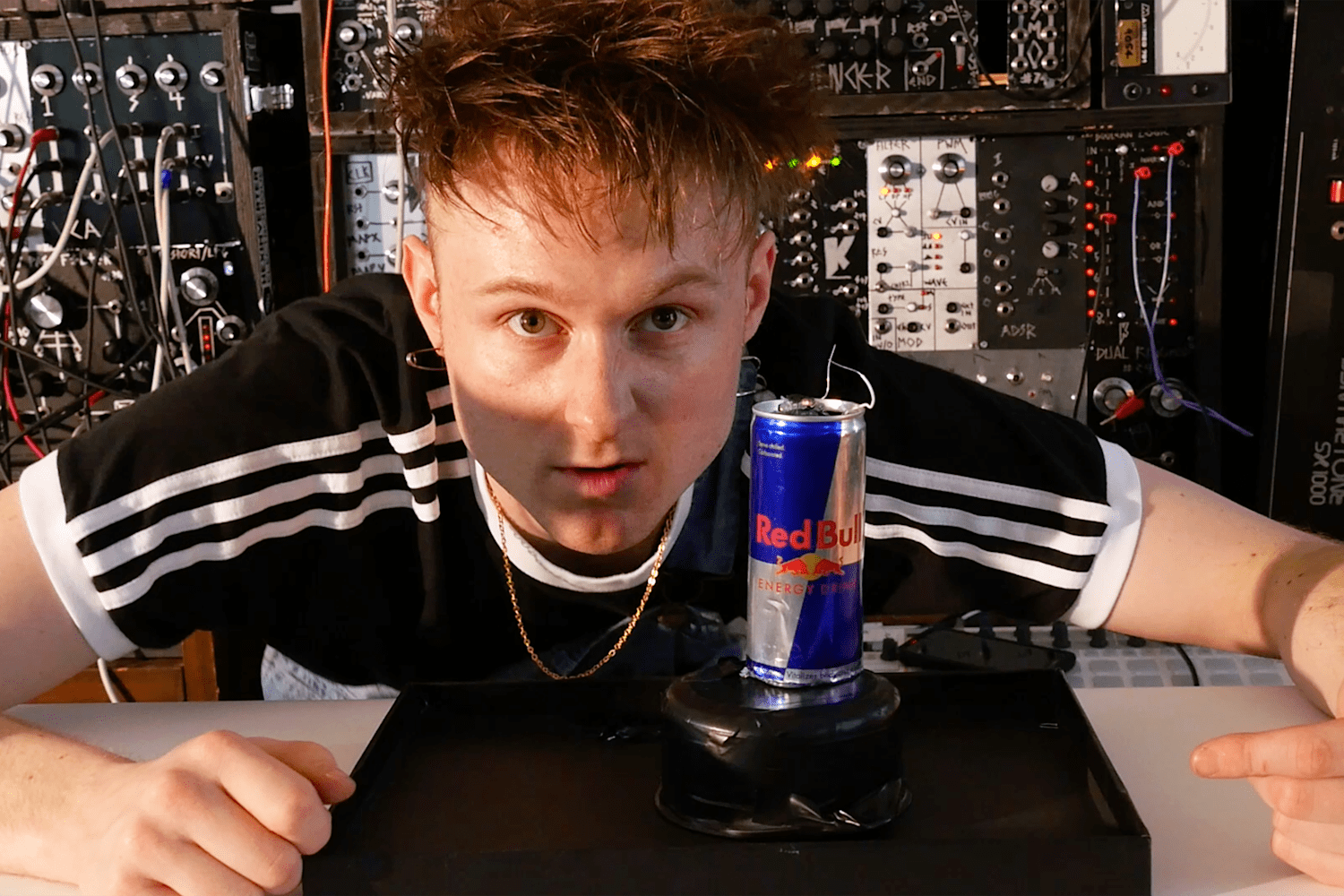 How to make synth from a Red Bull can: Tutorial