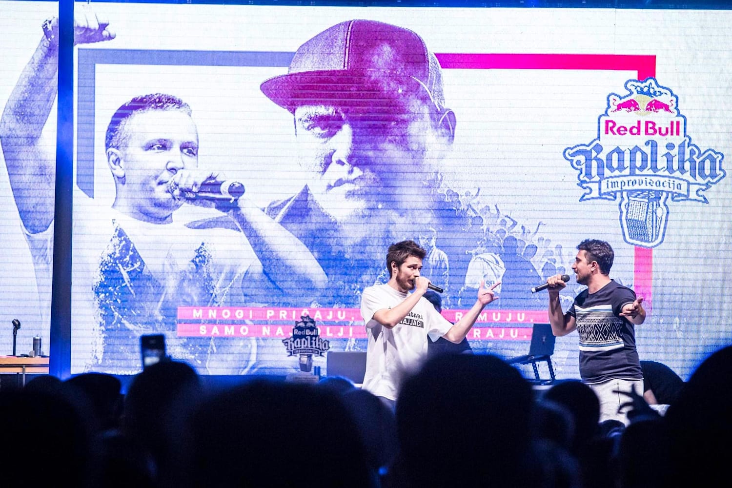 Helem Nejse u dvoboju komplimentima