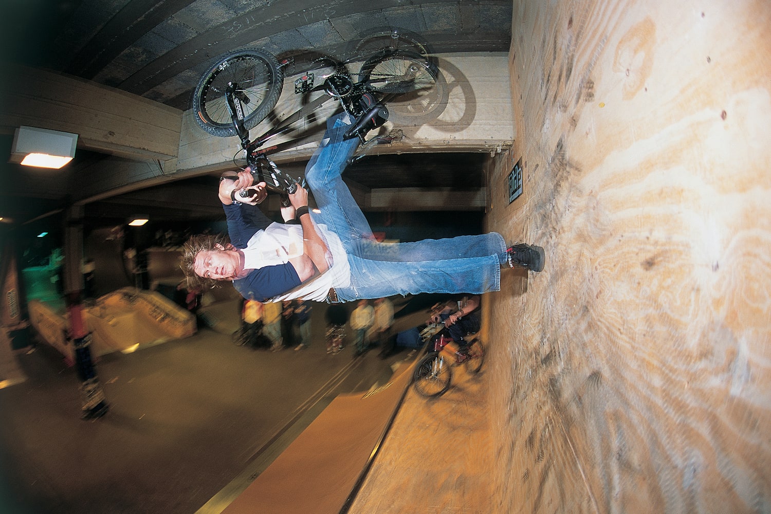 "Go Fast Pull Up": BMX-owa historia Jimmy'ego LeVana