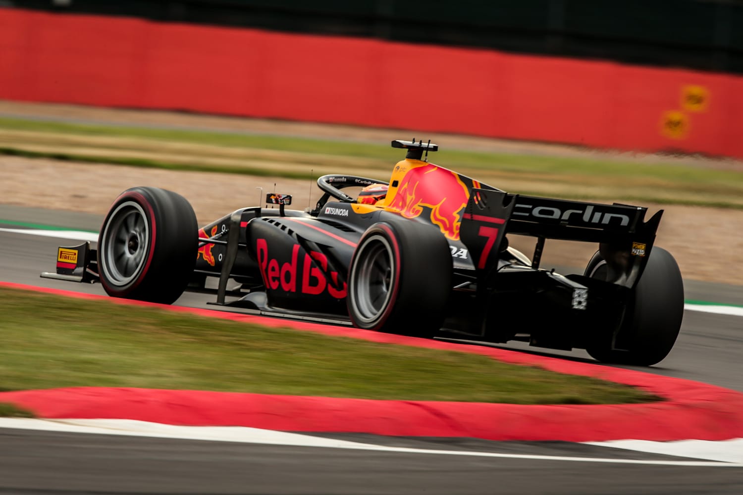 Tsunoda takes a great F2 win in Silverstone 2