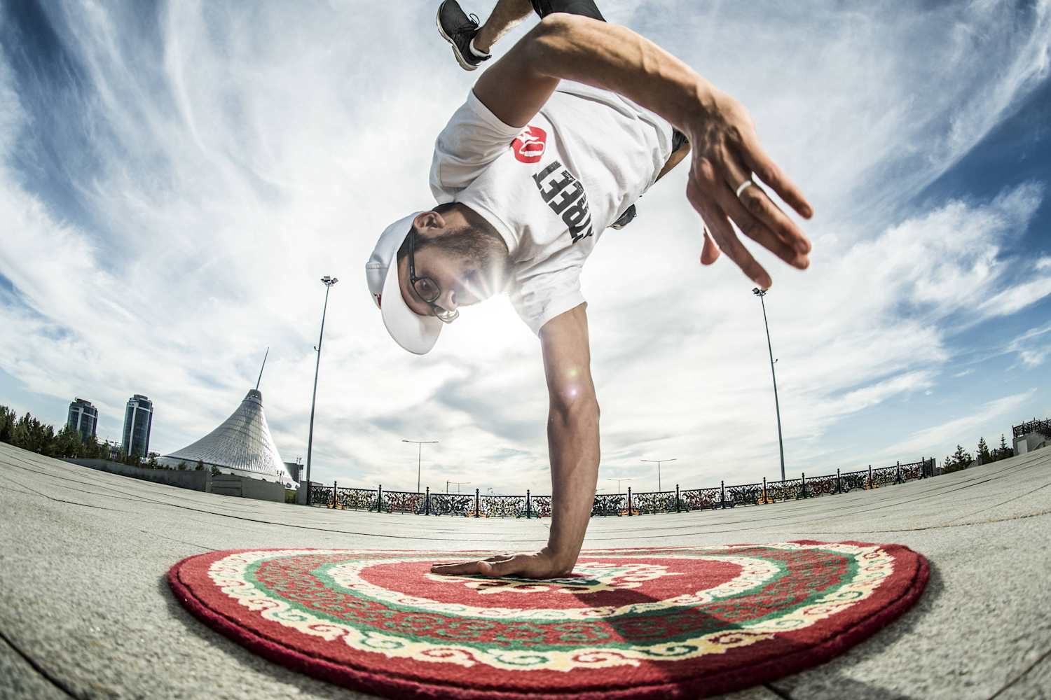 RoxRite & Lilou Meet... Red Bull BC One B-Boys: TV show