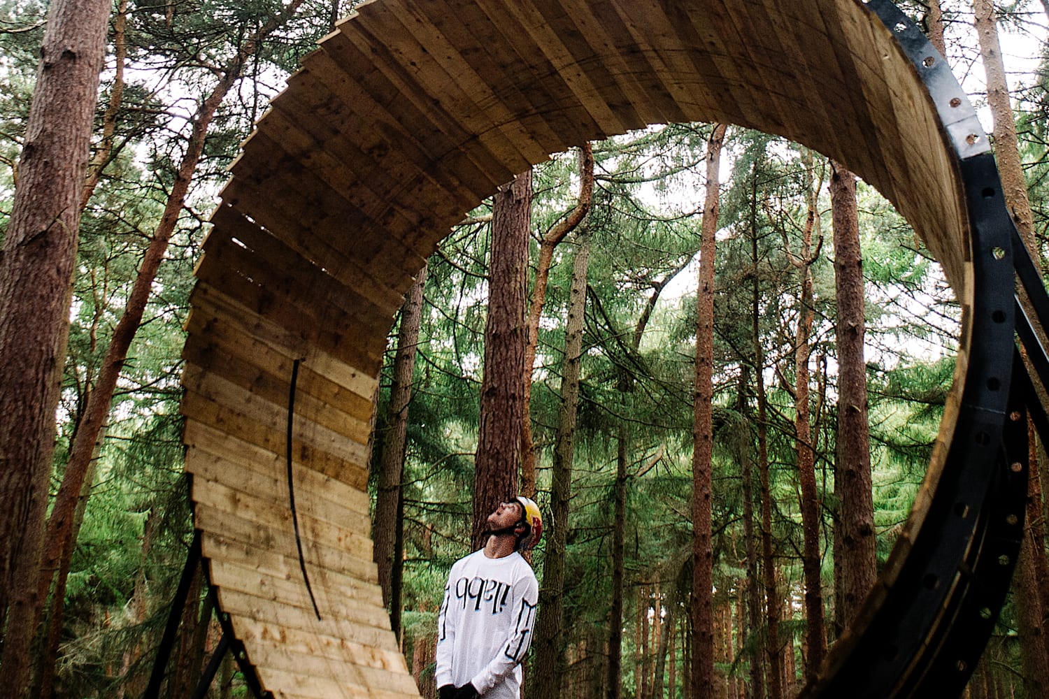 Frames of Mind: Matt Jones tackles the loop – extra