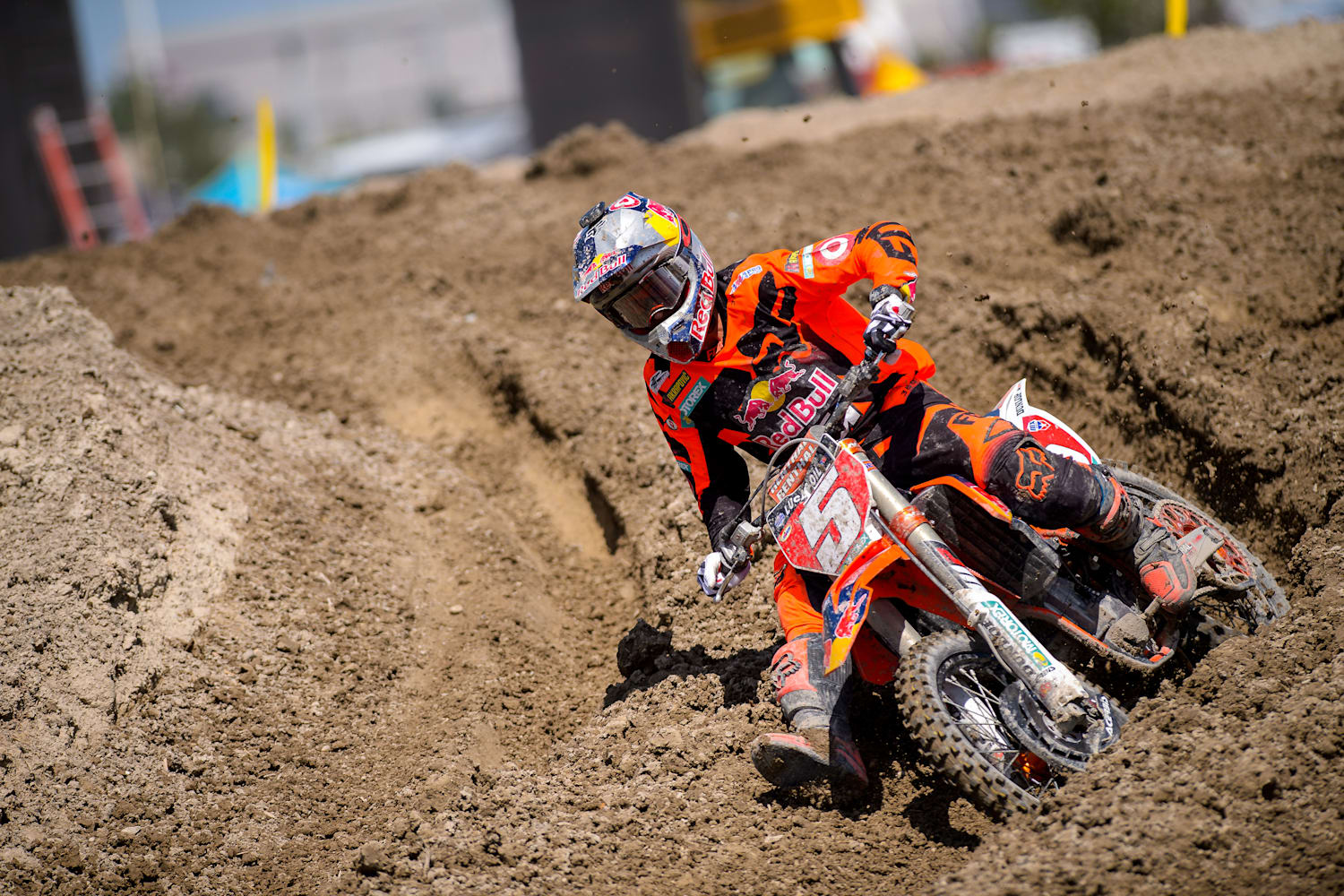 Super Slo-Moto S1 E2: Attacking whoops motocross video