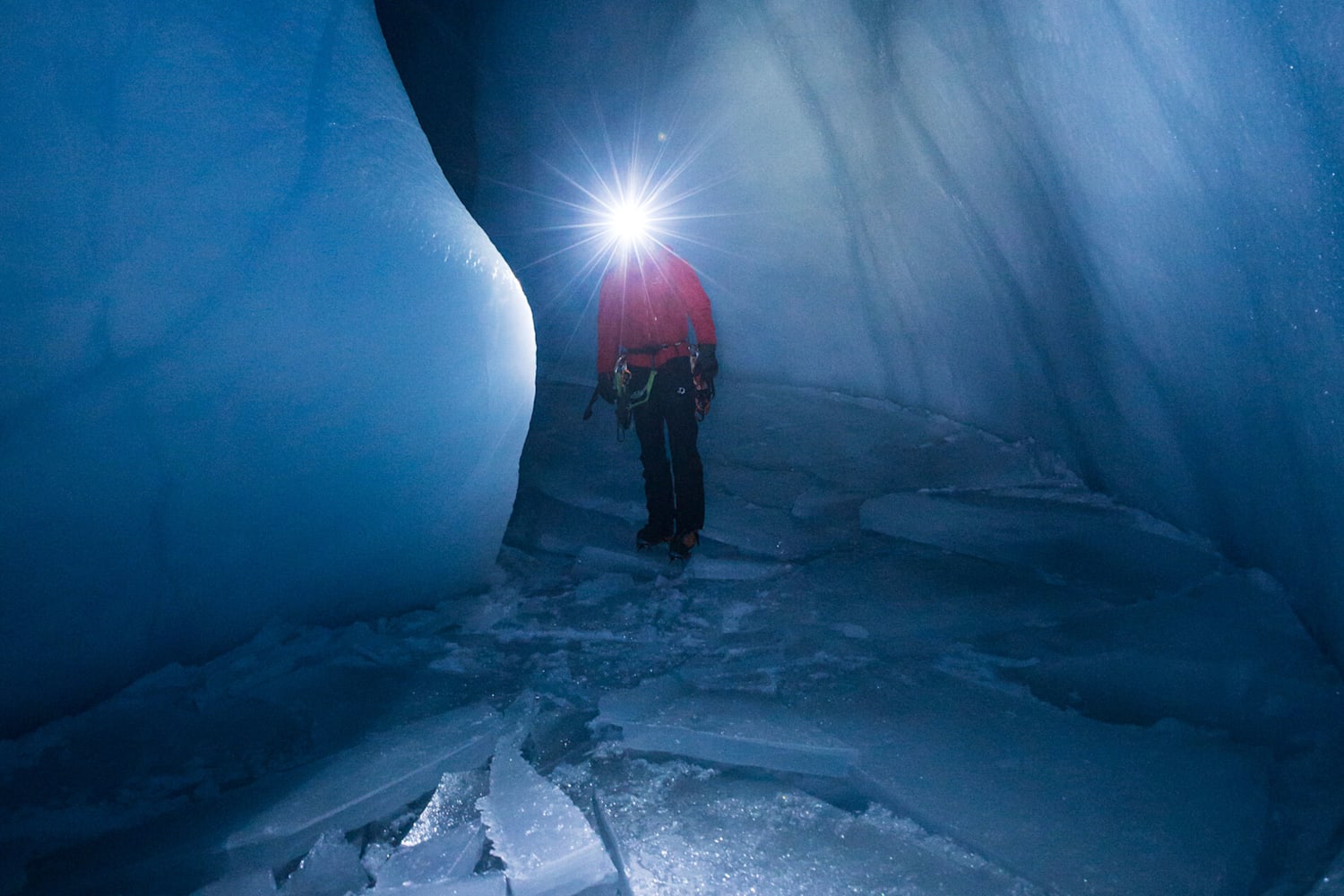 Beneath the Ice: Glacier climbing expedition – video