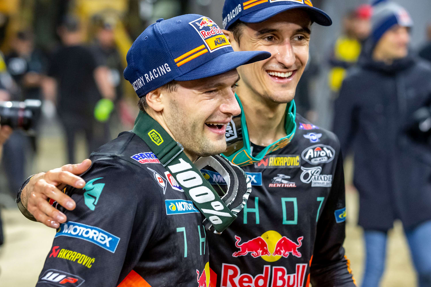 A battle of team-mates