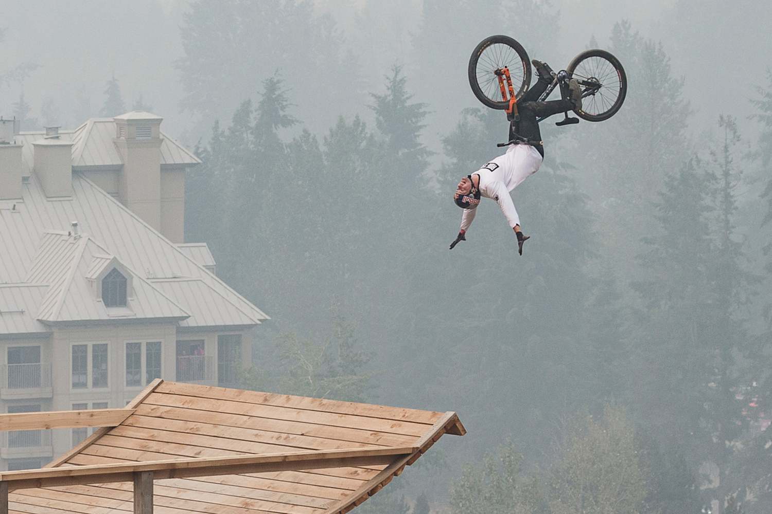 Bike Check S1 E1: Matt Jones interview - video