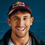Leon Glatzer: Surfing – Red Bull Athlete Page
