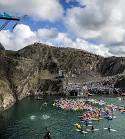 cliff diving wales