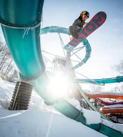 artemis snowboarding