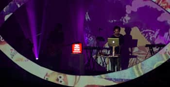 Regardez la vidéo de Zahed Sultan, EyeAmSound