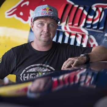 Patrick Davidson: Aerobatics – Red Bull Athlete Profile