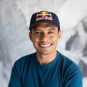 Jonathan Paredes - Atleta de Red Bull Cliff Diving