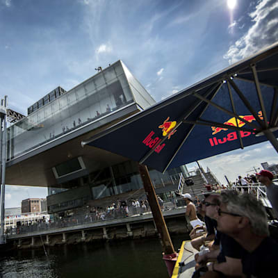 Red Bull Cliff Diving: Boston
