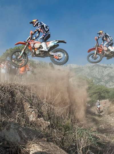 Video: Facing the obstacles of Hard Enduro