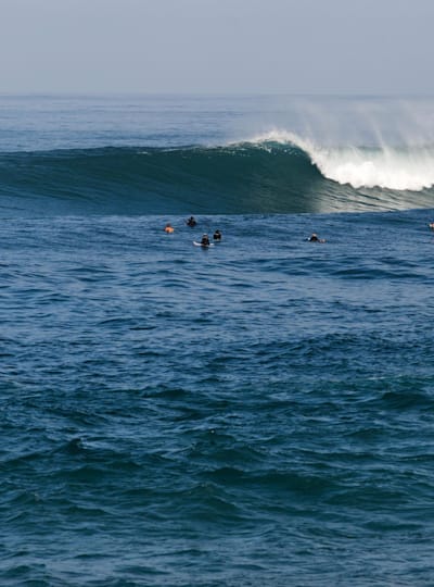 How to surf Sunset Beach in Hawaii - Guide
