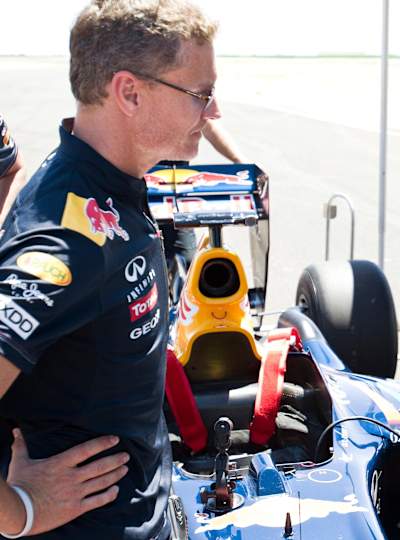 Tom Cruise test een Red Bull Racing F1 auto