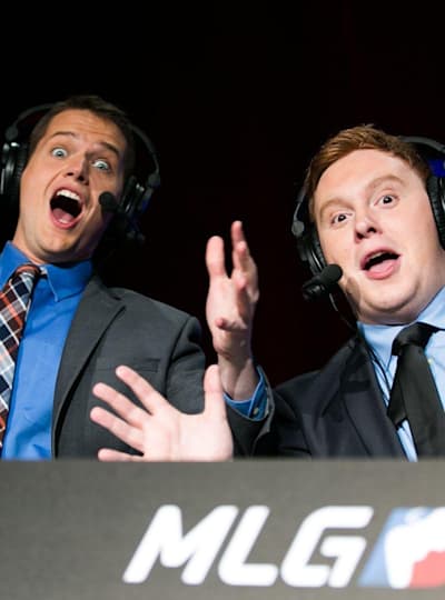 How to become a pro Call of Duty caster | Red Bull
