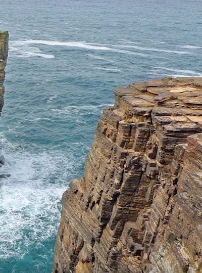 15 de las rocas en el mar más espectaculares