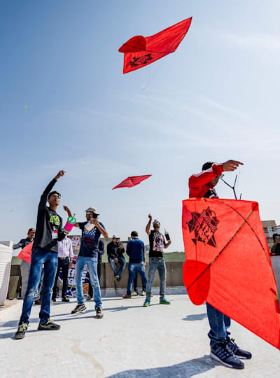 Kite Fighting India Pataangbazi *video* | Red Bull