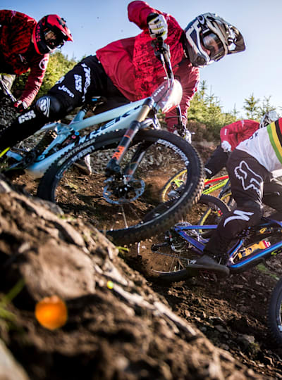 Red Bull Foxhunt 2018: Loïc Bruni POV video