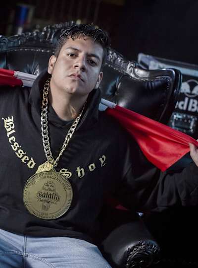 Jota estrena su nuevo video 4 & 2