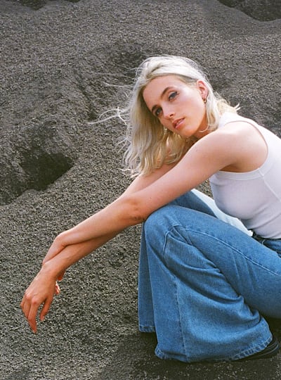 ives: Romantic EP release - RedBull.com