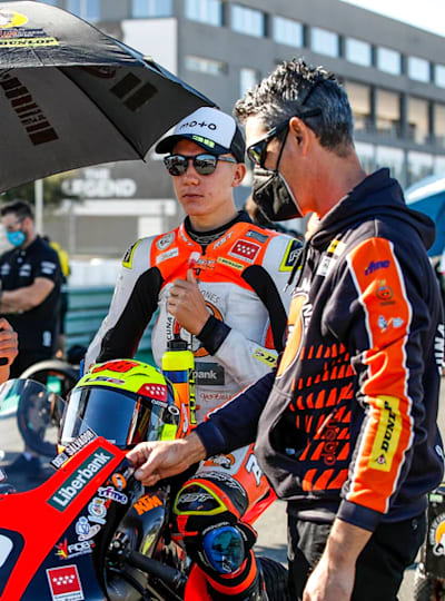 Blog | David Salvador pushing the limits in the Moto3