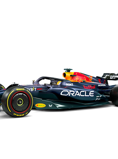 Red Bull Racing engineering crew | F1 RB19