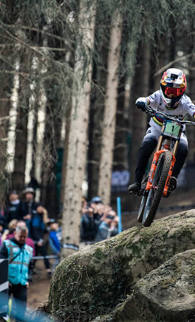 Jackson Goldstone: MTB Downhill | Red Bull Athlete Page