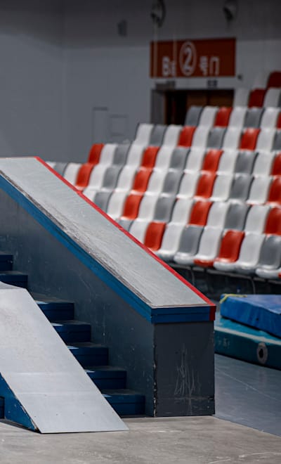 Zeng Wenhui – Street Skate: Red Bull Athlete Page