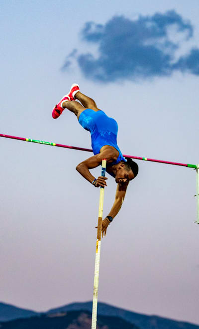 Emmanuel Karalis: Pole Vault – Red Bull Athlete Page