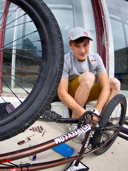 Evstifeev & friends take on Barcelona