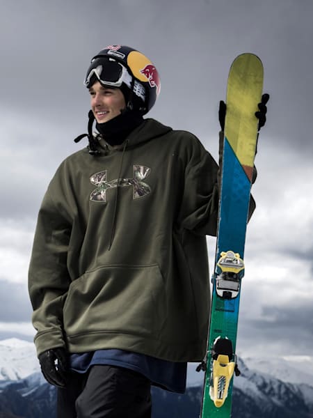 Xclusive video: Nick Goepper lands jump on one ski