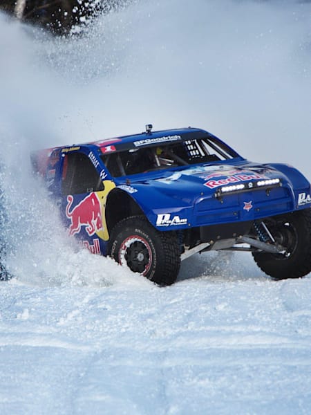 Red Bull Frozen Rush: La course de buggy sur neige