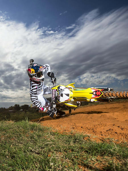 The Bubba Scrub Super Slo-Mo Video | James Stewart