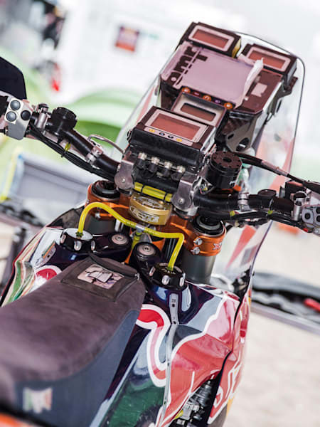 Dakar Rally KTM 450 Controls | Red Bull