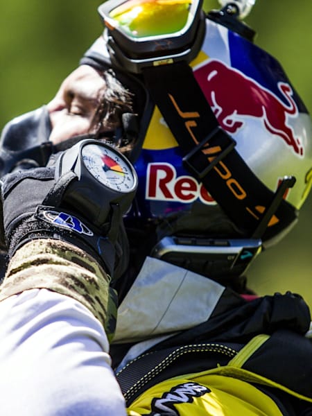 Vince Reffet Red Bull Air Race - Abu Dhabi | Red Bull