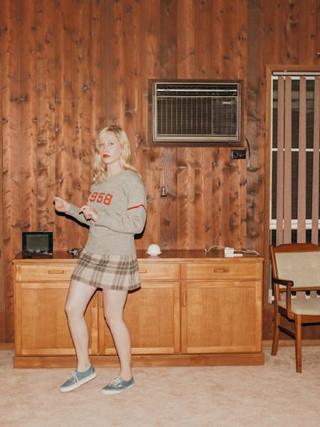 Julia Jacklin: Watch the Australian singer's session
