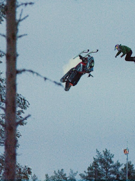 Snowmobile double backflip: Making of with Daniel Bodin