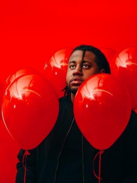 Xavier Omär Releases Two New R&B Tracks