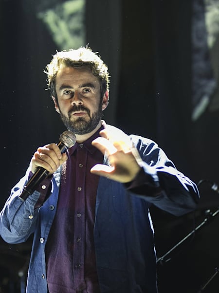 O universo musical de John Gómez