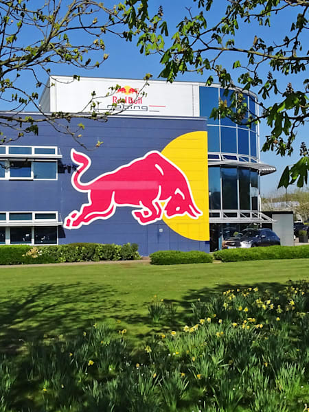 Shaping Performance with Hexagon