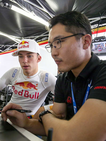 Super Formula - Gasly chases the championship to Suzuka
