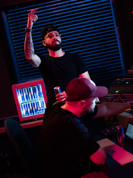 Chi è Poison Beatz, il DJ ufficiale di Geolier