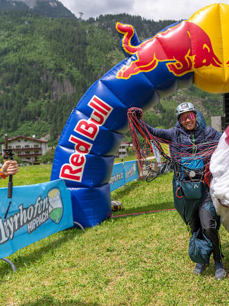 Švicarci pobijedili na prvom Red Bull X-Alps Challengeru