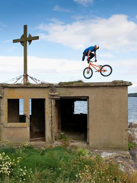 Danny MacAskill - Way Back Home - Trailer